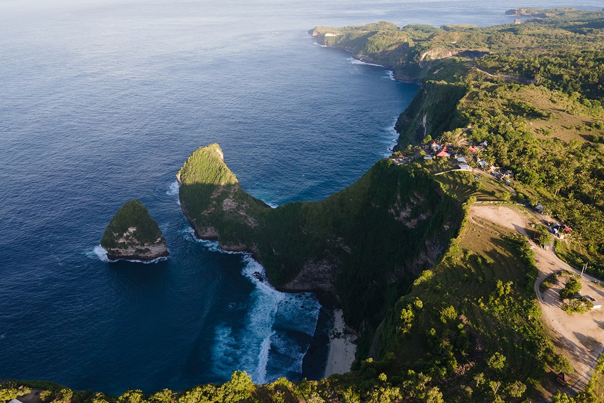 7 Idyllic Islands for a Perfect Meditation Retreat - Find Islands